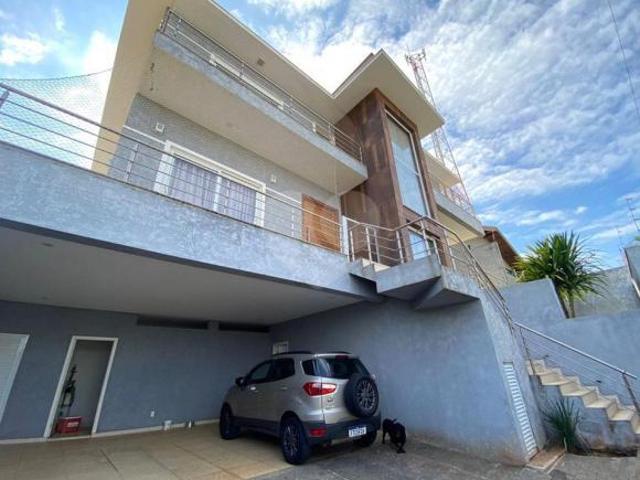 Sobrado com 3 quartos à venda em Parque das universidades SP