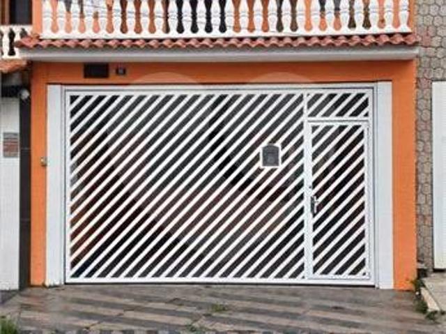 Sobrado com 3 quartos à venda em Parque renato maia SP