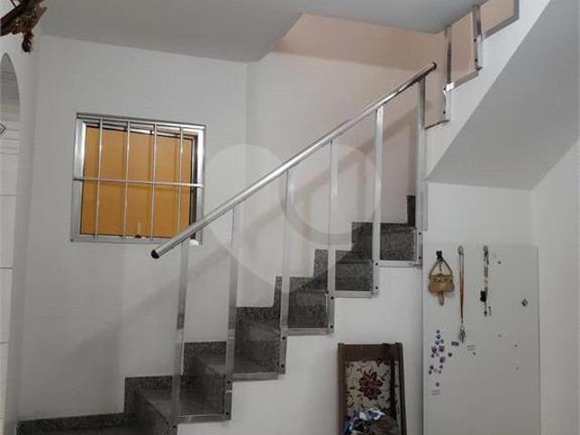 Sobrado com 3 quartos à venda em Pedreira SP