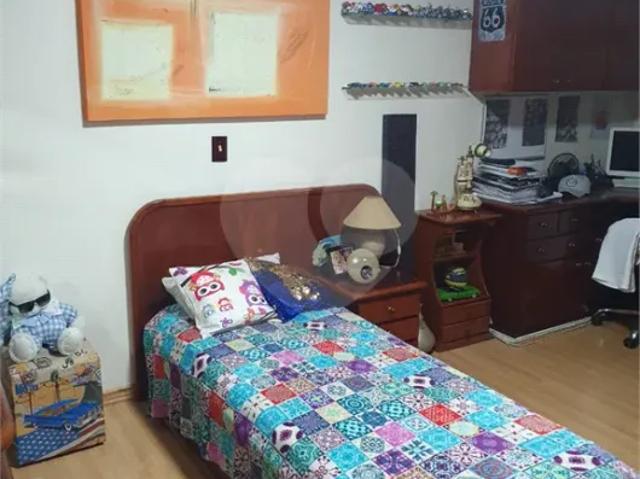 Sobrado com 3 quartos à venda em Quinta Da Paineira SP