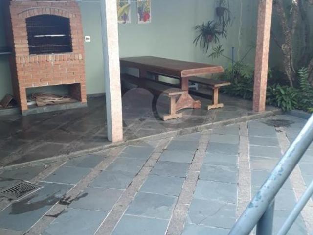 Sobrado com 3 quartos à venda em Santa teresinha SP