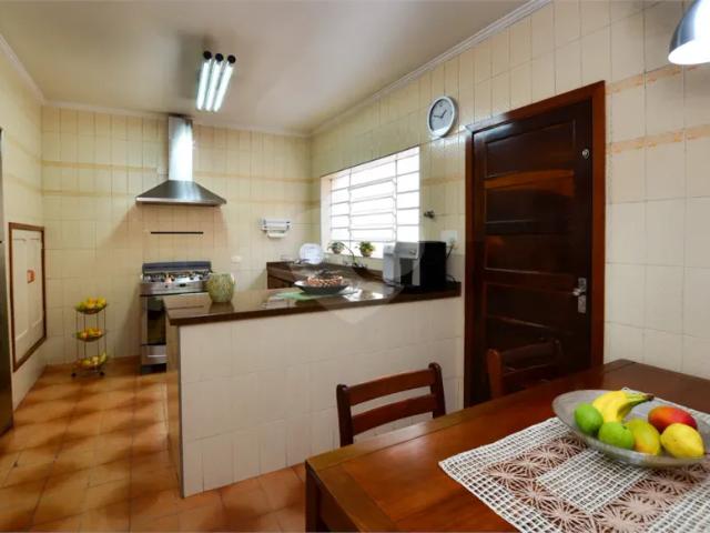 Sobrado com 3 quartos à venda em Saúde SP