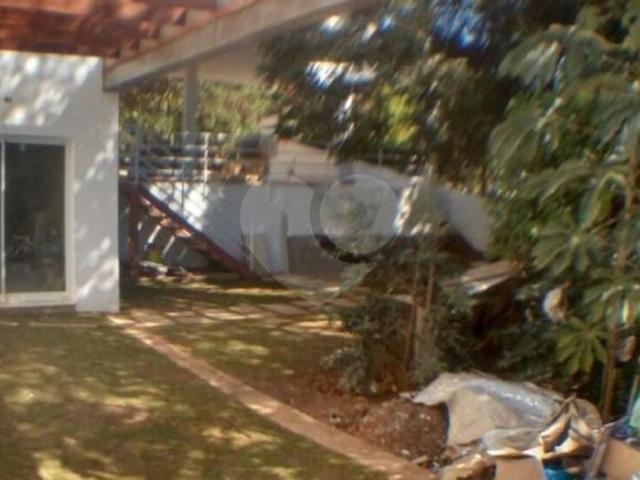 Sobrado com 3 quartos à venda em Seerra da cantareira SP