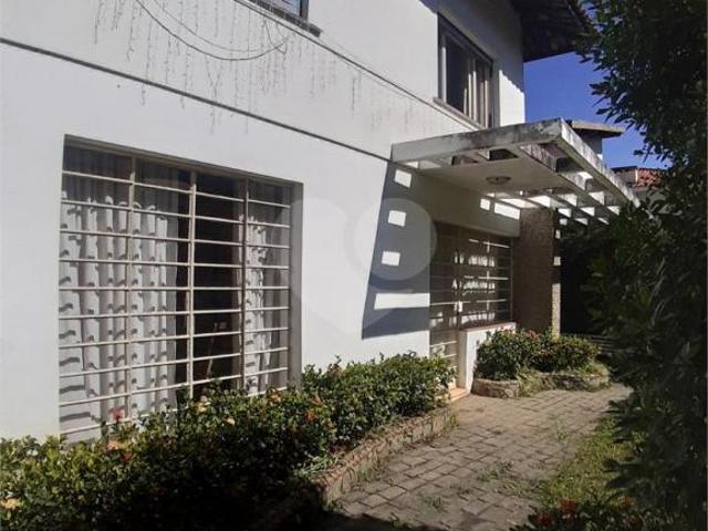 Sobrado com 3 quartos à venda em Sumaré SP