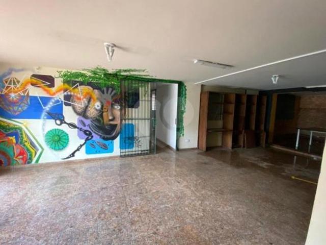 Sobrado com 3 quartos à venda em Sumaré SP
