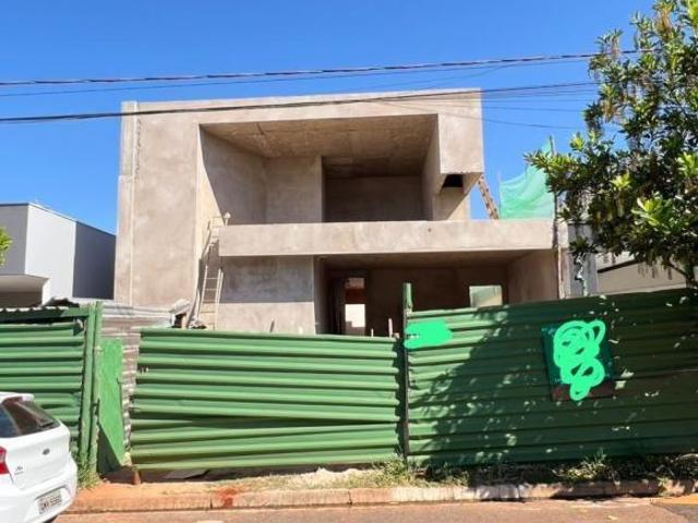 Sobrado com 3 quartos à venda, no Condomínio Splêndido Uberlândia/MG