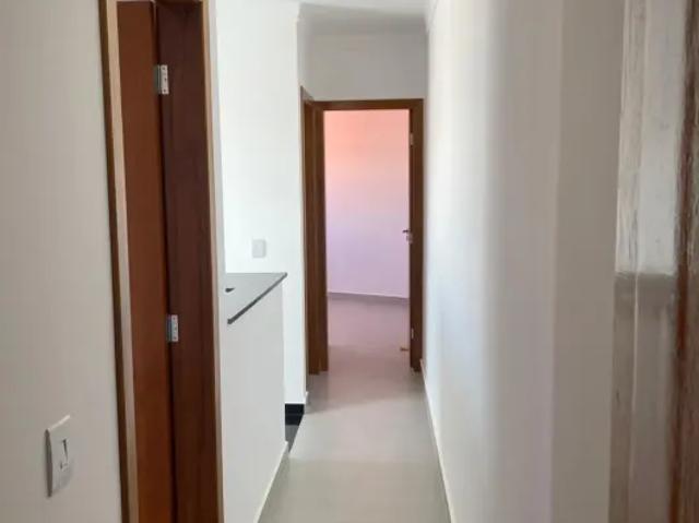 Sobrado com 3 quartos E 4 banheiros