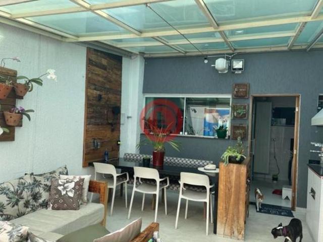 Sobrado com 3 Quartos e 4 banheiros à venda com 210 m² em Santo André SP