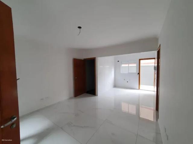 Sobrado com 3 Quartos e 4 banheiros à Venda, 143 m² por R$ 449.900