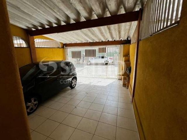 Sobrado com 3 Quartos e 4 banheiros à Venda, 112 m² por R$ 900.000