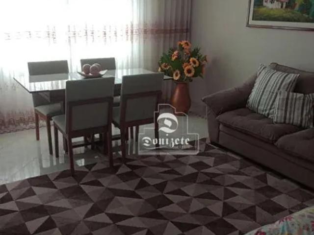 Sobrado com 3 Quartos e 4 banheiros à Venda, 131 m² por R$ 757.000