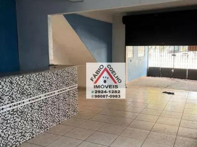 Sobrado com 3 Quartos e 4 banheiros à Venda, 135 m² por R$ 795.000