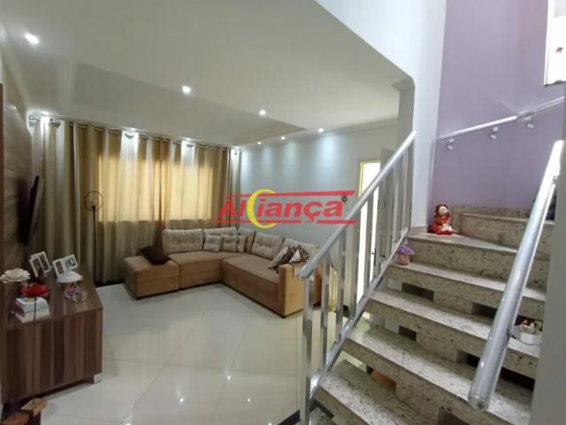Sobrado com 3 quartos e 4 vagas Vila Yaya / Guarulhos