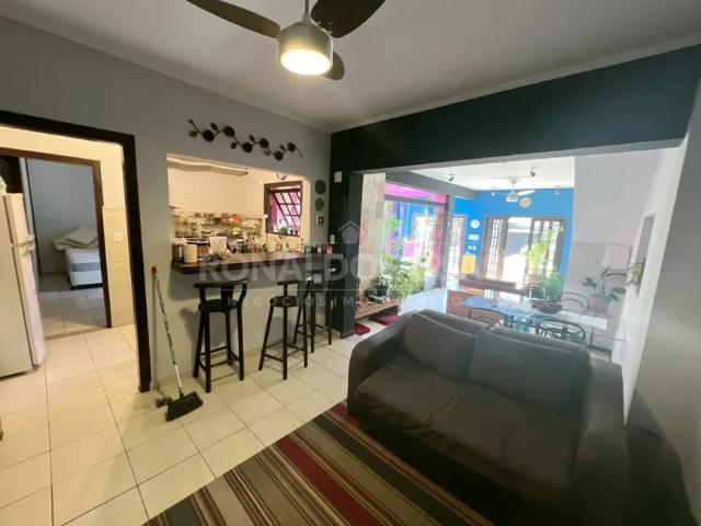 Sobrado com 3 Quartos e 5 banheiros à Venda, 130 m² por R$ 1.100.000