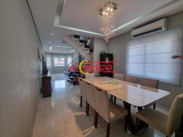 SOBRADO COM 3 QUARTOS E 6 VAGAS A VENDA, 450M², VILA MILTON GUARULHOS.GRU/SP