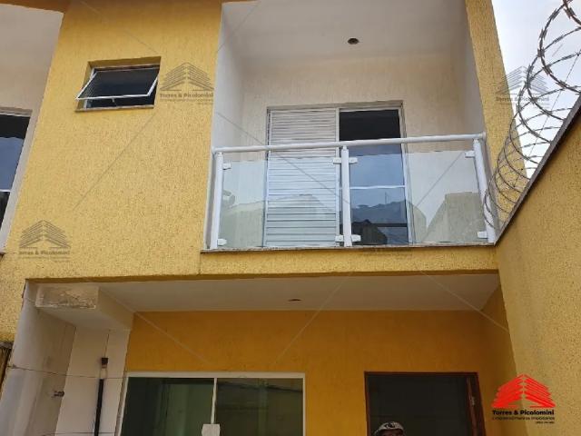 Sobrado com 3 Quartos e 1 banheiro à Venda, 100 m² por R$ 520.000