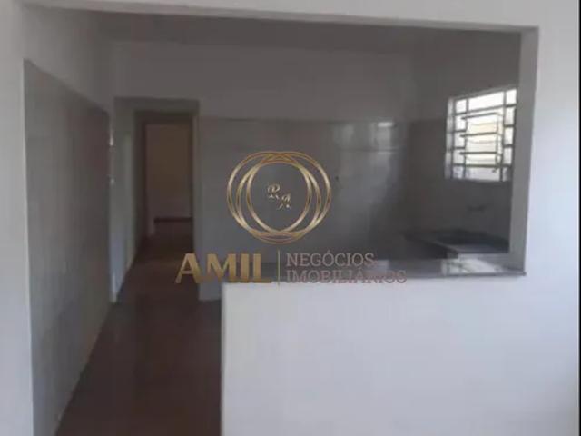 Sobrado com 3 Quartos e 1 banheiro à Venda, 140 m² por R$ 290.000