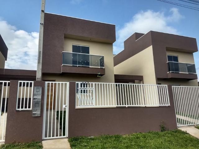 Sobrado com 3 Quartos e 1 banheiro à Venda, 95 m² por R$ 450.000
