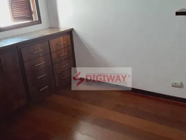 Sobrado com 3 quartos e 1 suíte à venda no Cambuci