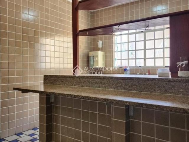 Sobrado com 3 quartos e 202m² para alugar em Vila Floresta, Santo André