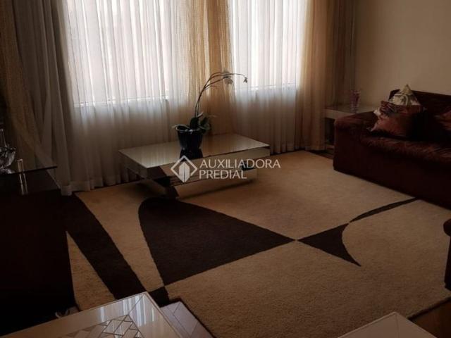 Sobrado com 3 quartos e 208m² para alugar em Jardim, Santo André