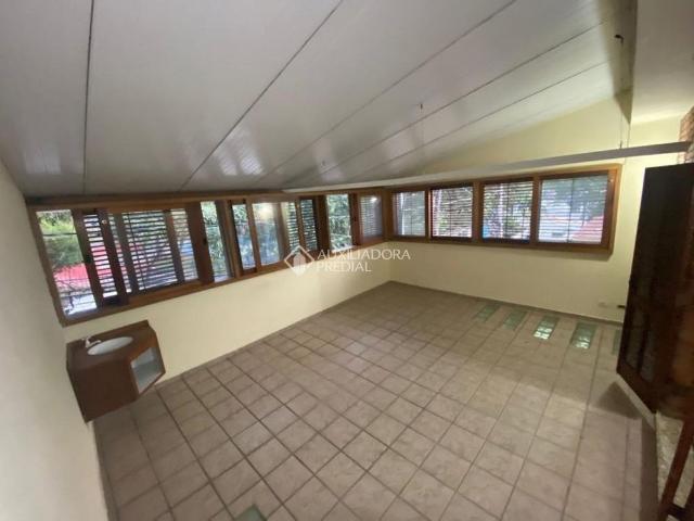 Sobrado com 3 quartos e 250m² para alugar em Santa Maria, São Caetano do Sul