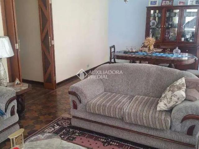 Sobrado com 3 quartos e 280m² para alugar em Anchieta, São Bernardo do Campo