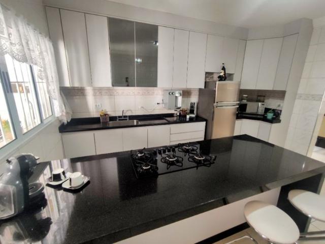 Sobrado com 3 Quartos e 2 banheiros à Venda, 150 m² por R$ 530.000