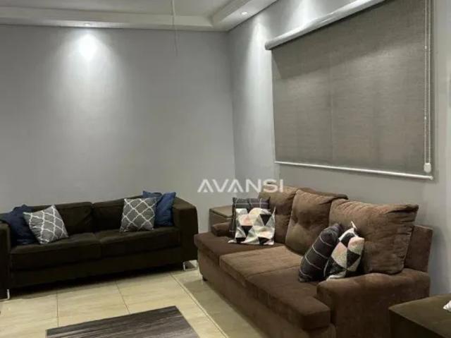 Sobrado com 3 Quartos e 2 banheiros à Venda, 186 m² por R$ 500.000