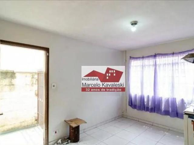 Sobrado com 3 Quartos e 2 banheiros à Venda, 100 m² por R$ 350.000