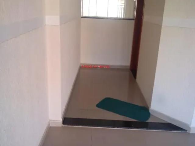 Sobrado com 3 Quartos e 2 banheiros à Venda, 130 m² por R$ 350.000