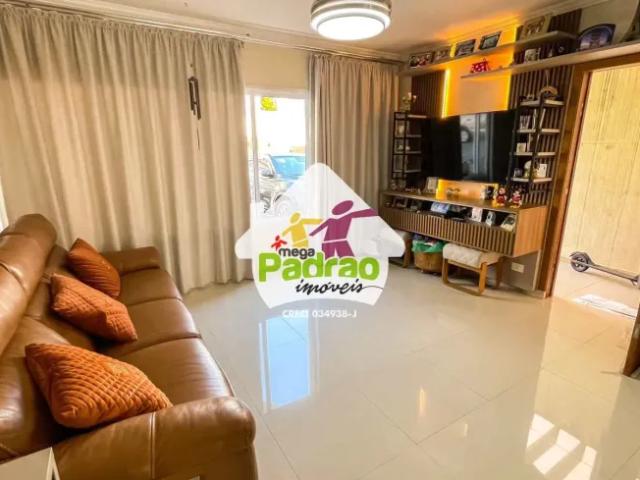Sobrado com 3 Quartos e 2 banheiros à Venda, 137 m² por R$ 1.275.000