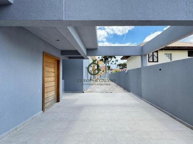 Sobrado com 3 Quartos e 2 banheiros à Venda, 136 m
