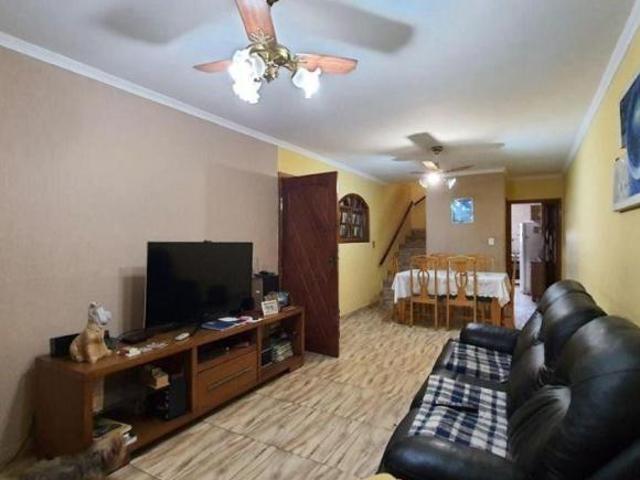 Sobrado com 3 Quartos e 2 vagas à venda, 125m²