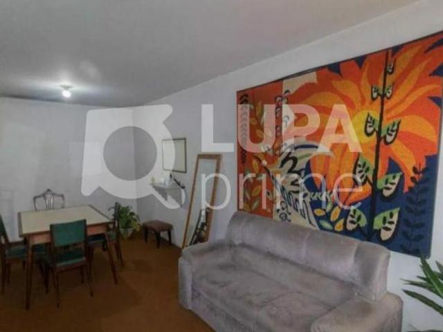 SOBRADO COM 3 QUARTOS E 2 VAGAS A VENDA EM SANTANA