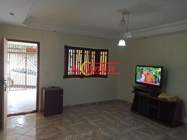 Sobrado com 3 Quartos e 2 vagas à Venda Vila trabalhista / Guarulhos