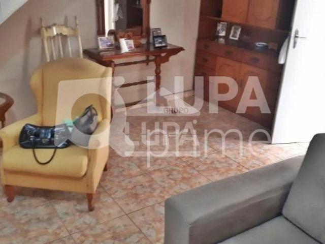 SOBRADO COM 3 QUARTOS E 2 VAGAS PARA VENDA NA VILA MARIA ALTA