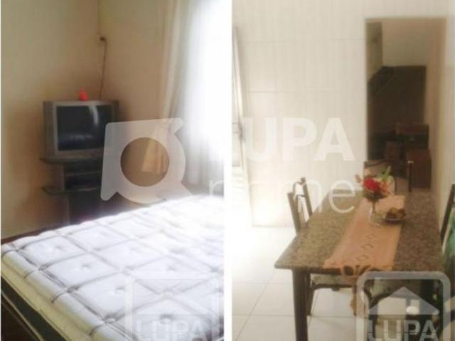 SOBRADO COM 3 DORMITÓRIOS E 1 VAGA Á VENDA