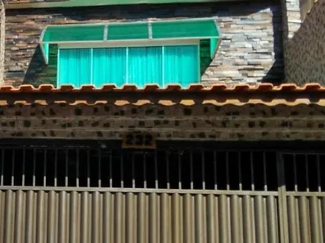 Sobrado com 3 Quartos e 3 banheiros à Venda, 150 m² por R$ 848.000