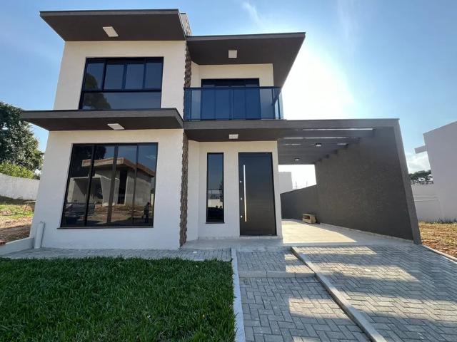 Sobrado com 3 Quartos e 3 banheiros à Venda, 107 m² por R$ 649.900