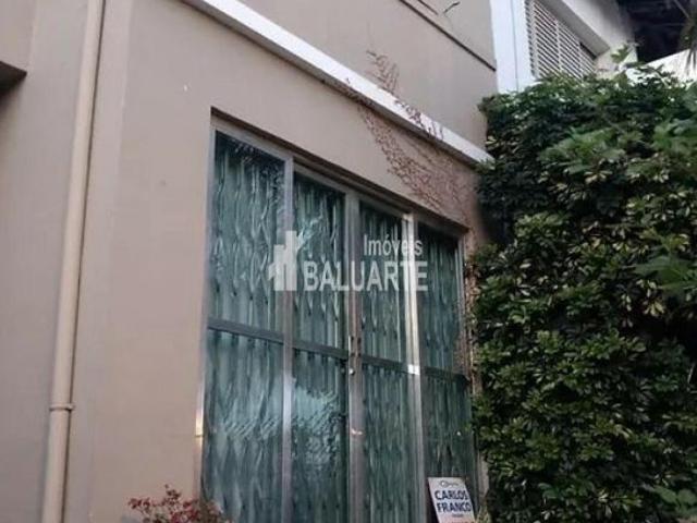 Sobrado com 3 Quartos e 3 banheiros à Venda, 1184 m² por R$ 6600.000