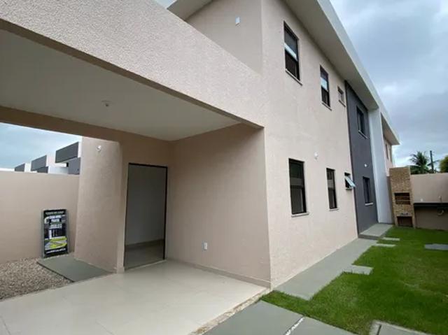 Sobrado com 3 Quartos e 3 banheiros à Venda, 118 m² por R$ 480.000
