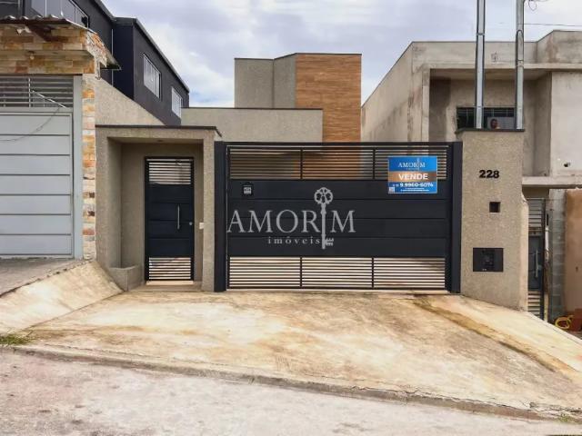 Sobrado com 3 Quartos e 3 banheiros à Venda, 119 m² por R$ 820.000