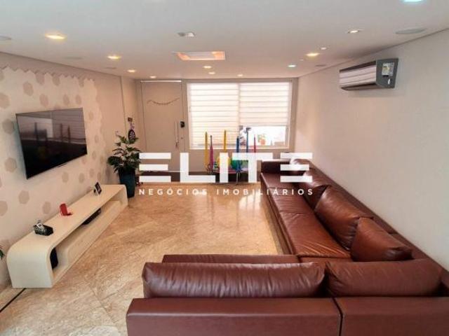 Sobrado com 3 Quartos e 3 Suítes à venda, 244 m² por R$ 1.790.000 Campestre Santo André/SP