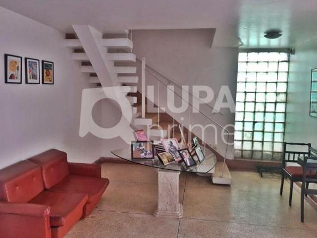 SOBRADO COM 3 QUARTOS E 3 VAGAS PARA VENDA, VILA MARIA BAIXA, SÃO PAULO