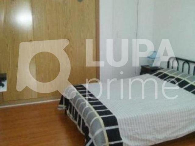 SOBRADO COM 3 QUARTOS E EDICULA A VENDA NA VILA GUILHERME