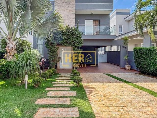 Sobrado com 3 Quartos e piscina no Residencial Ibi Aram 1