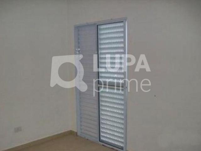 SOBRADO COM 3 QUARTOS EM CONDOMINIO FECHADO, VILA AURORA, SÃO PAULO