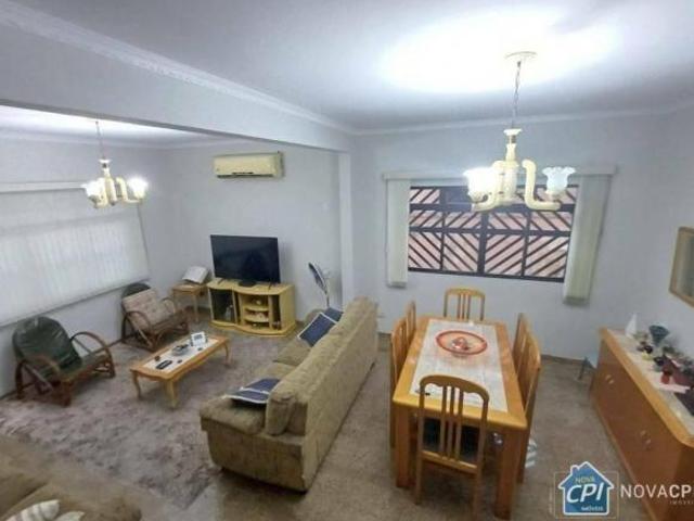Sobrado com 3 Quartos Jardim Paraíso em São Vicente/SP