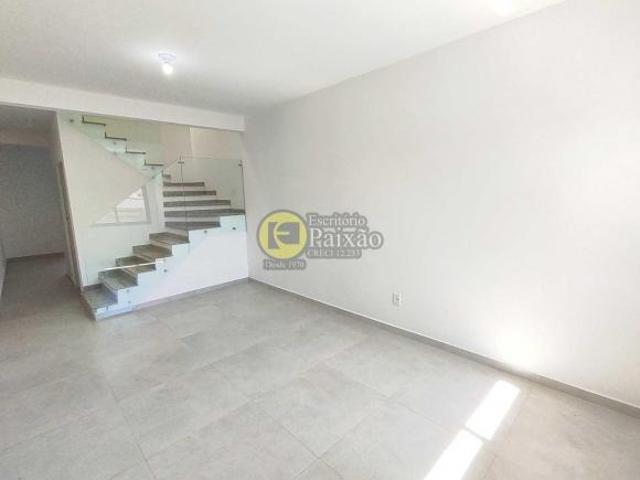 Sobrado com 3 quartos, Jardim Universo, Mogi das Cruzes R$ 750 mil, Cod: 629001